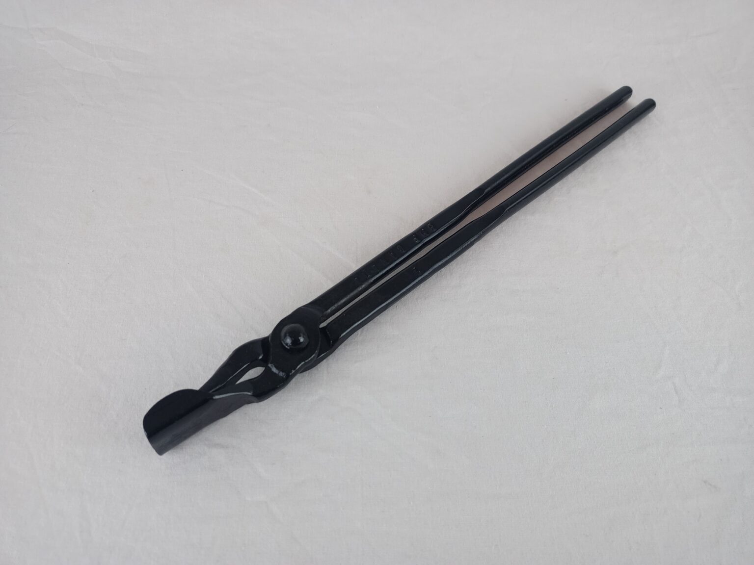 Blacksmith Tongs – Stewart Mountain Forge